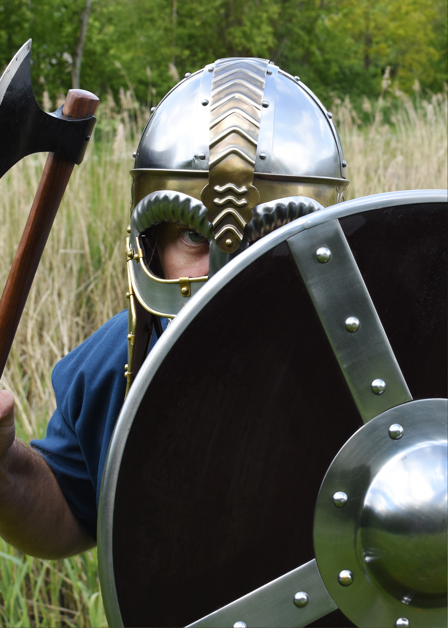 Medieval Helmets: Spectical Helmet Beowulf