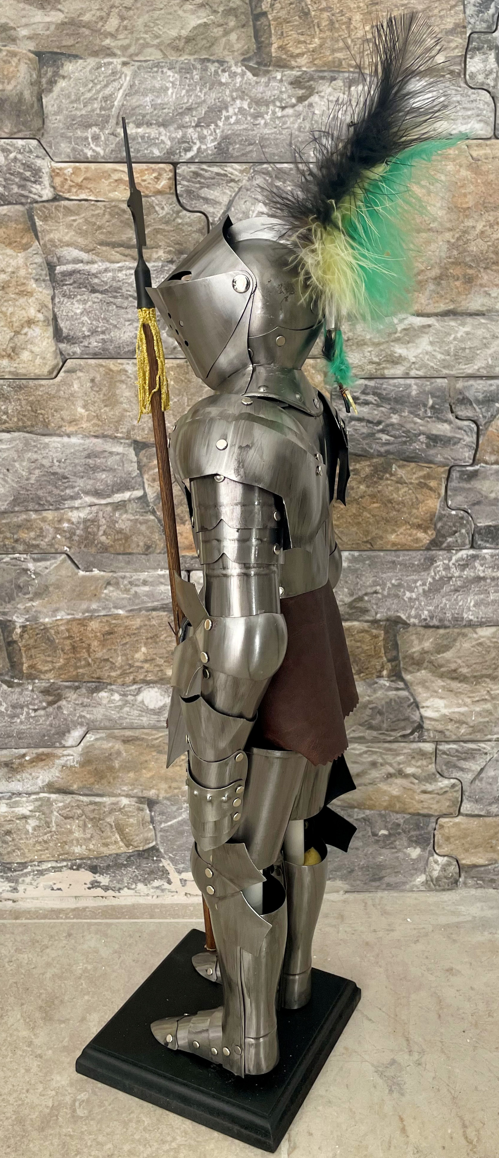 Decorative Armor: Miniature Armor (Clear Finish)